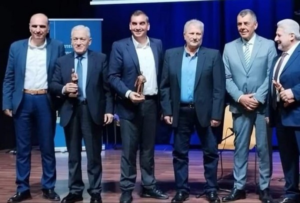 Θρήνος για τον χαμό του Αχιλλέα Βασιλειάδη από τον ποντιακό ελληνισμό ...
